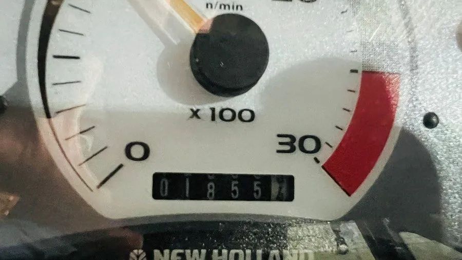 RETROESCAVADEIRA - Máquinas pesadas para construção - Área Rural de ...