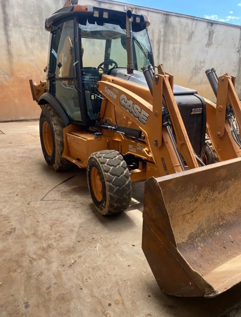 "retro case 580h" no Brasil