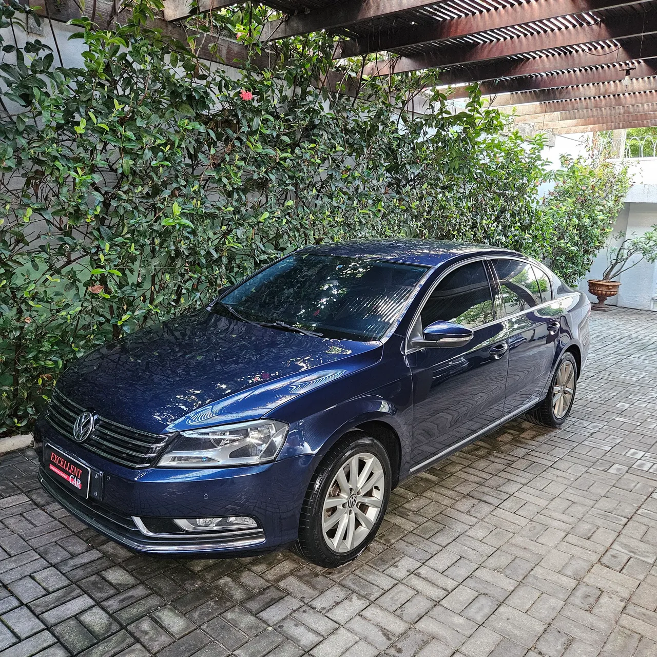 VOLKSWAGEN PASSAT Usados e Novos