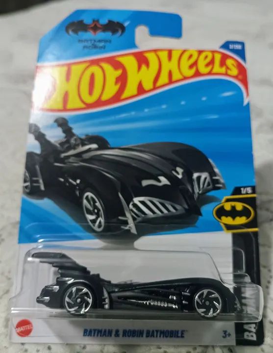 Hot Wheels Batman e Robin Batmobile - Hobbies e coleções - Tapejara ...