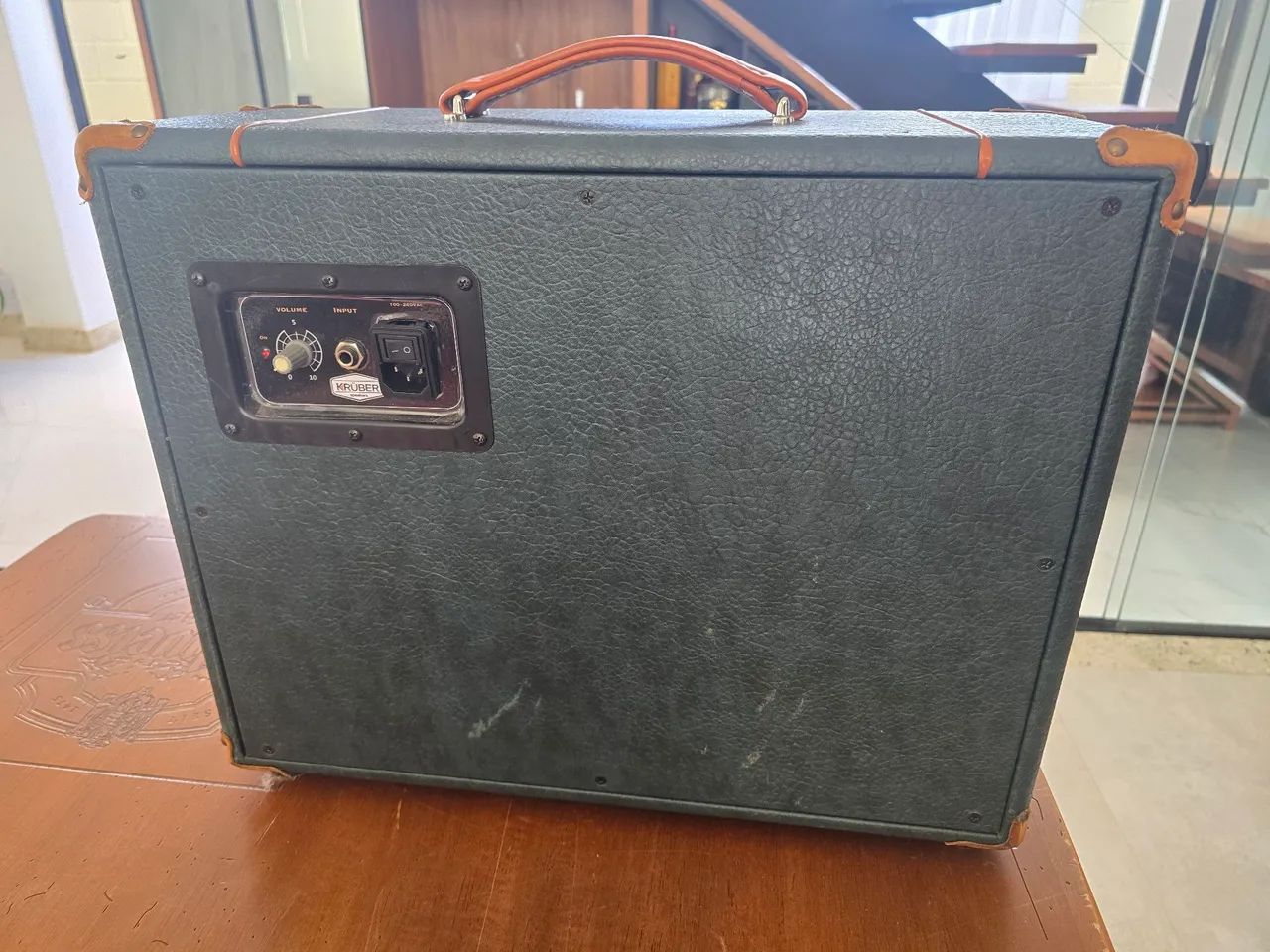 Caixa FRFR com falante Kemper KONE, feita pela GSB PRO AUDIO, 200W ...