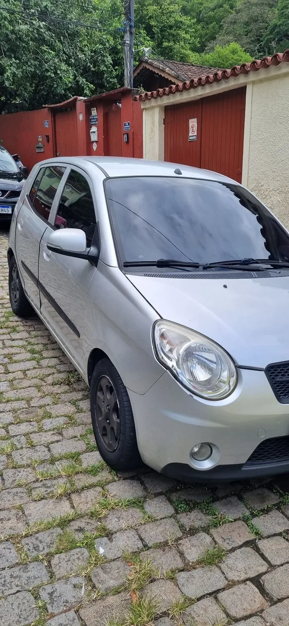 KIA MOTORS PICANTO 2010 Usados e Novos