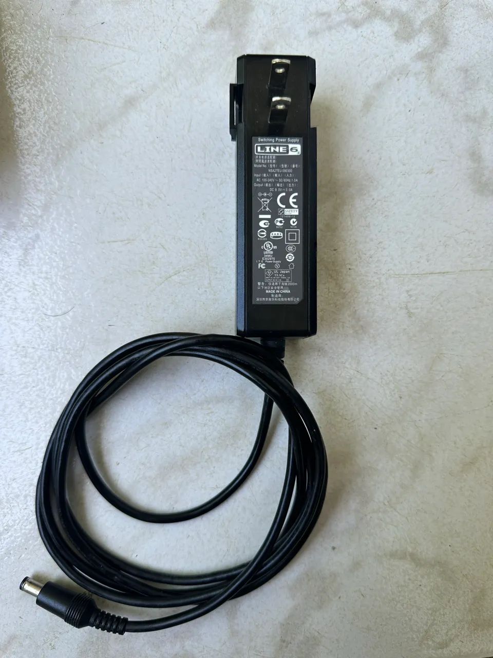 Pedaleira FIREHAWK FX Line 6 com fonte original - Instrumentos musicais ...