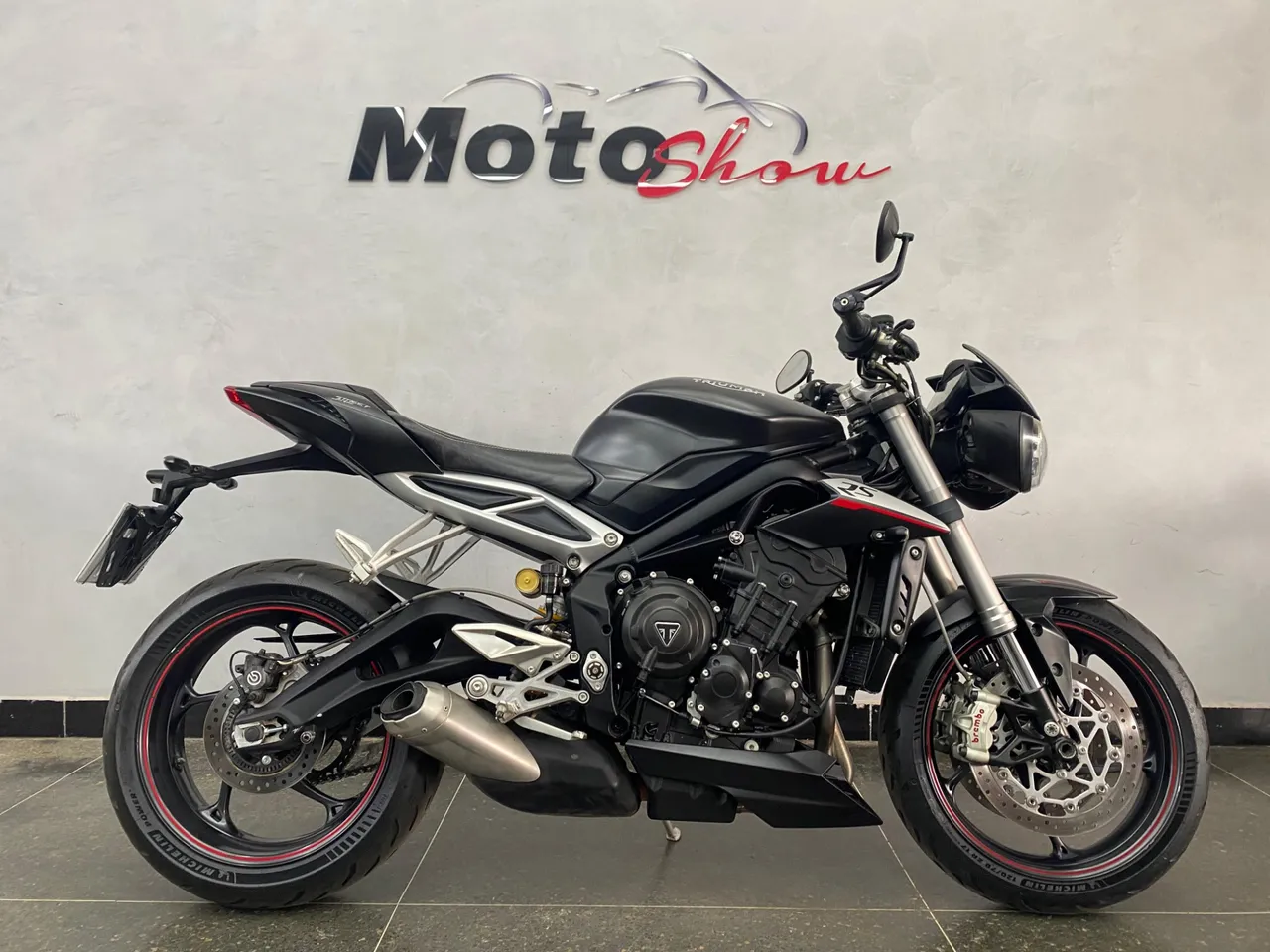 Motos Triumph Street Triple 765 RS no Brasil