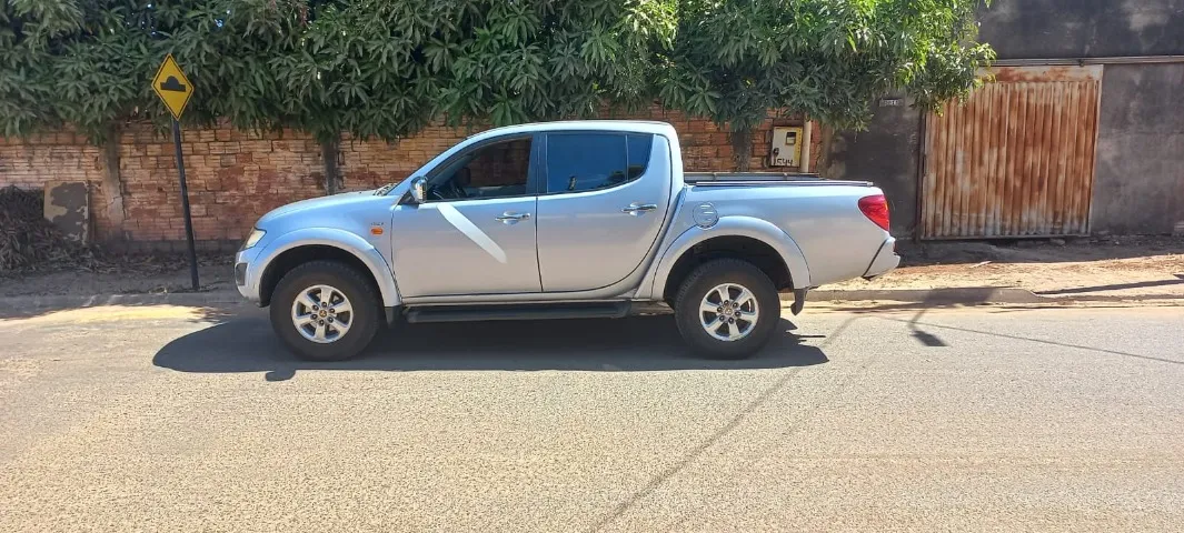 MITSUBISHI L200 Usados e Novos no Tocantins, TO