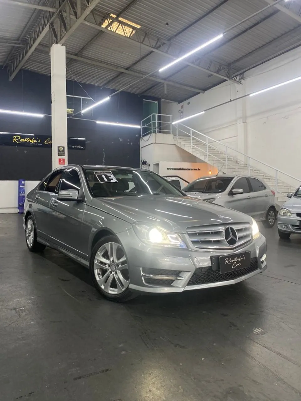 Mercedes-Benz C-200 Usados e Novos