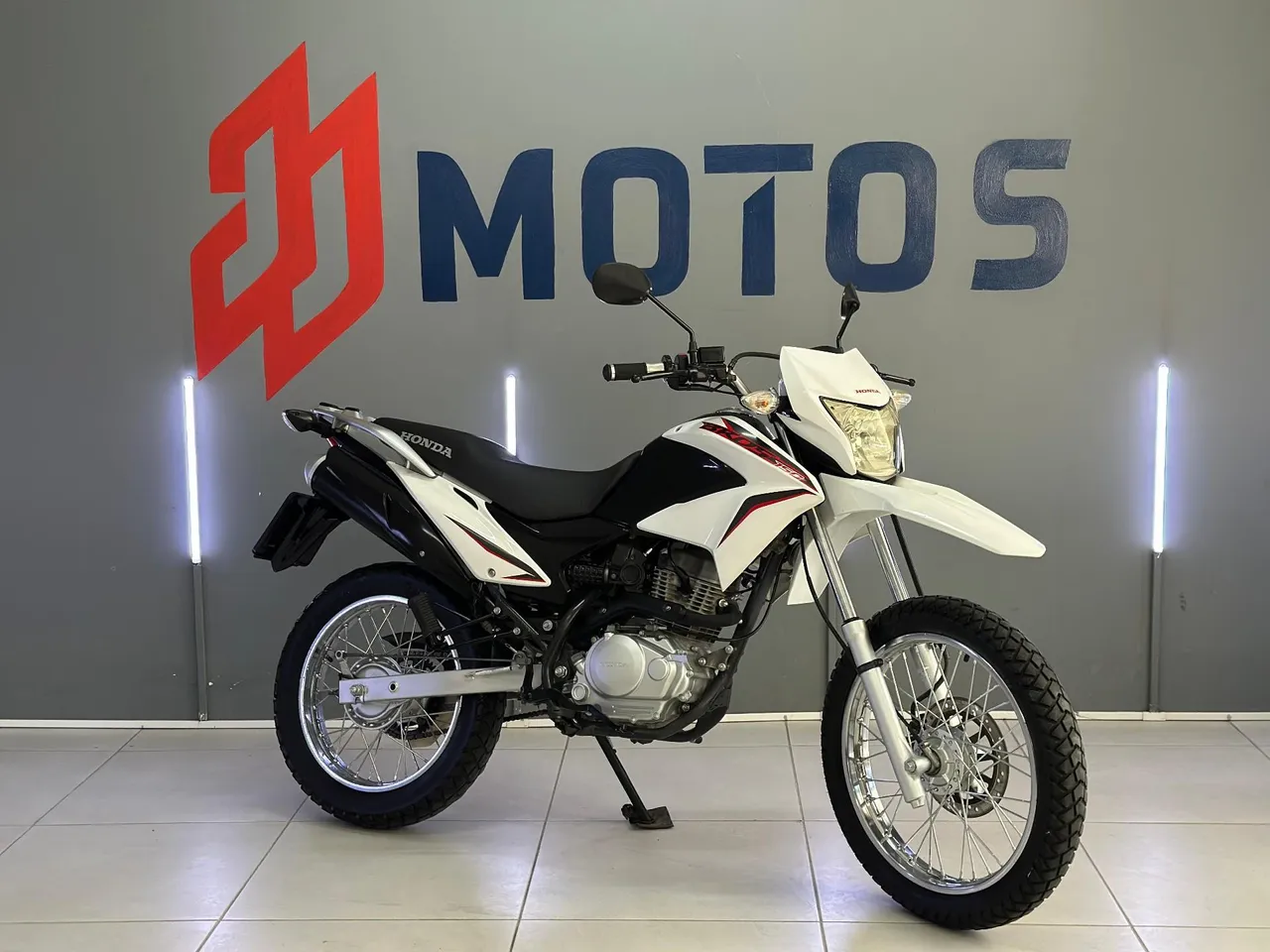Motos Honda NXR 2014 no Brasil