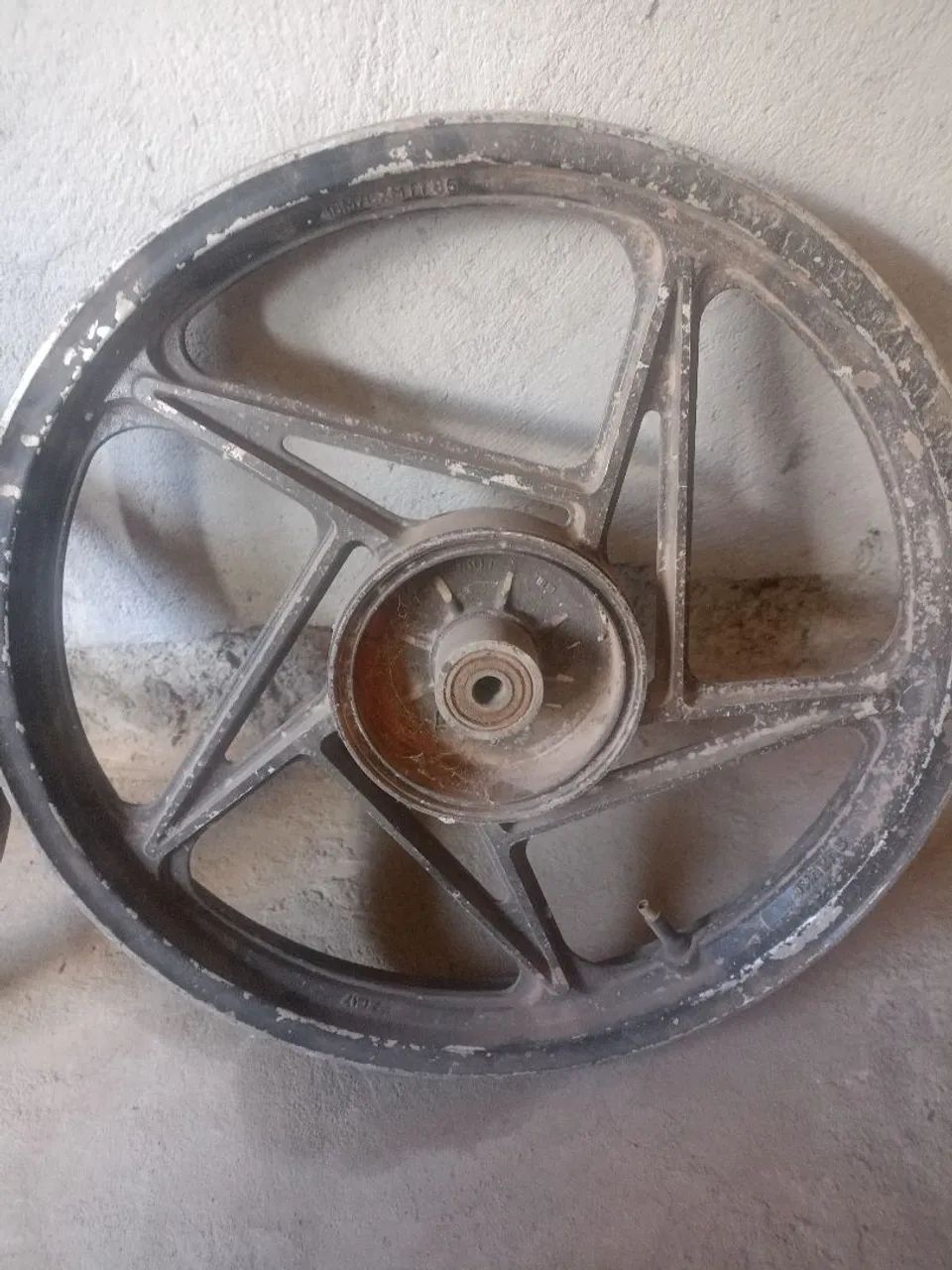 Rodas liga leve suzuki - Peças para tratores e máquinas - Residencial ...