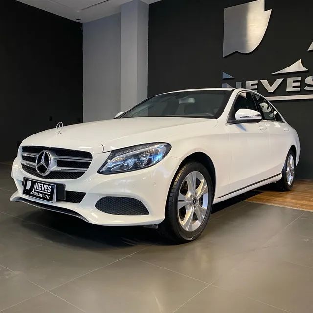 MERCEDES-BENZ C-180 2018 Usados e Novos