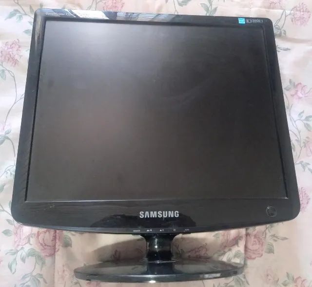 "monitor de 3 polegadas samsung" no Brasil