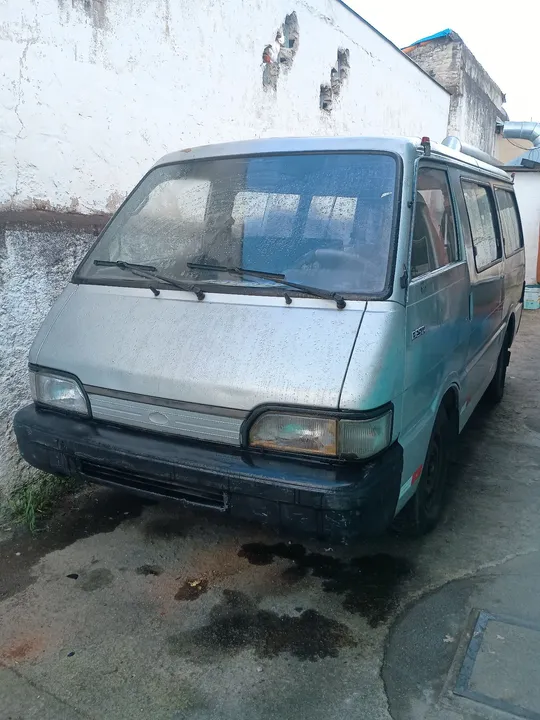 KIA MOTORS BESTA Usados e Novos