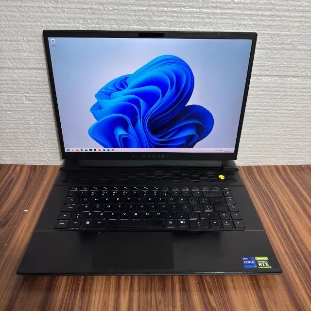 Notebook Dell Alienware M16 R1 i9-13900HX 32GB DDR5 1TB NVMe RTX 4070 ...