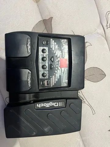 "pedaleiras digitech" no Brasil
