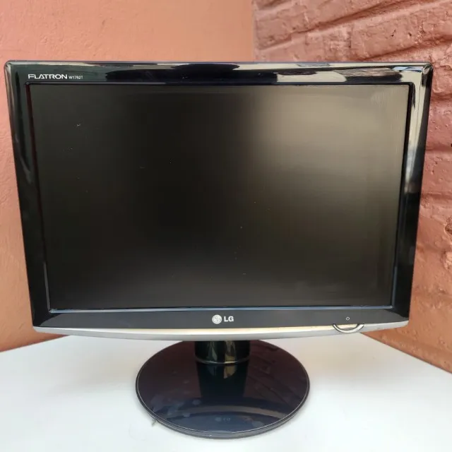 "monitor lg flatron w1752t" - Monitores no Brasil