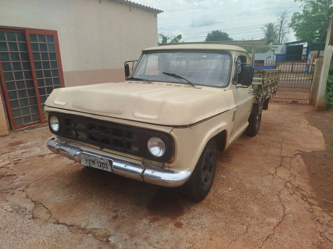 CHEVROLET C-14 Usados e Novos