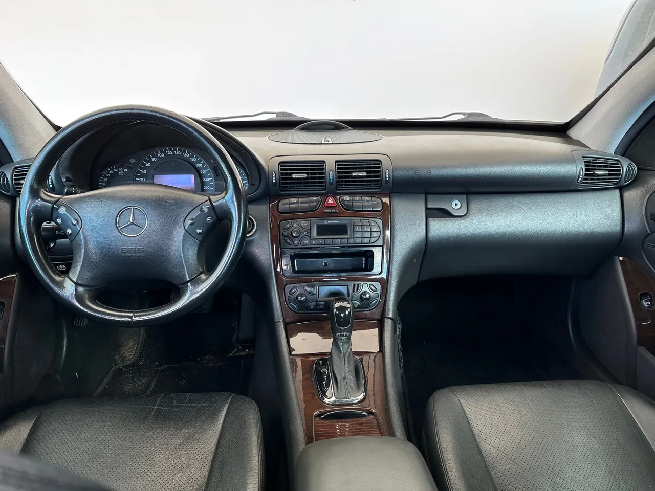 Mercedes-Benz C-320 Usados e Novos