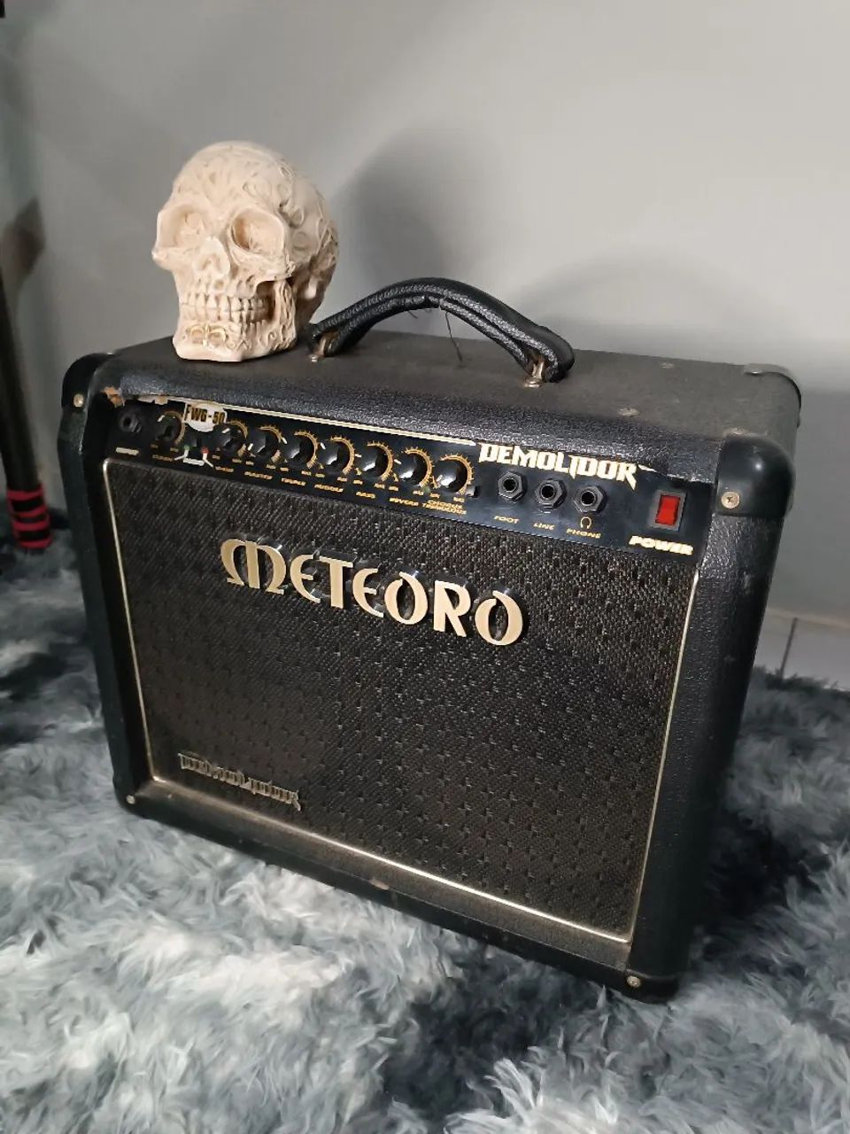 Amplificador Meteoro Demolidor FWG-50 - 50 Watts - Instrumentos ...