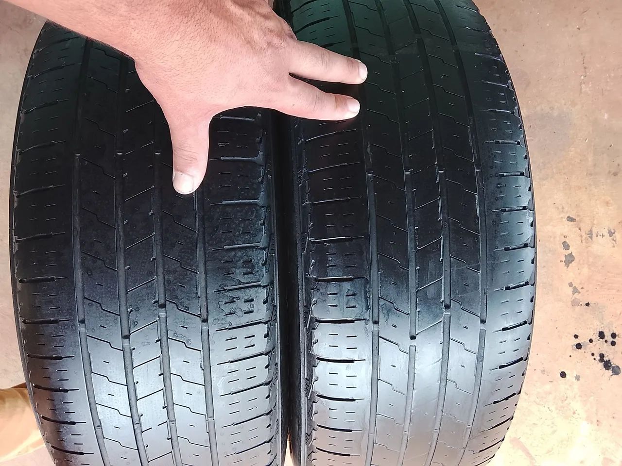 Pneus 215/65/16 - Peças para tratores e máquinas - Boa Vista, Goiânia ...