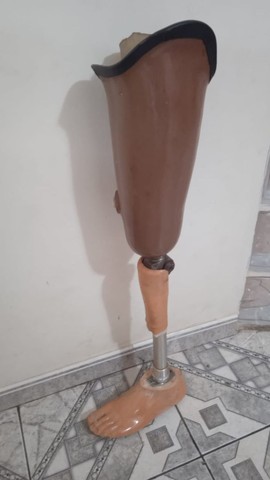 Protese perna esquerda | +5 anúncios na OLX Brasil