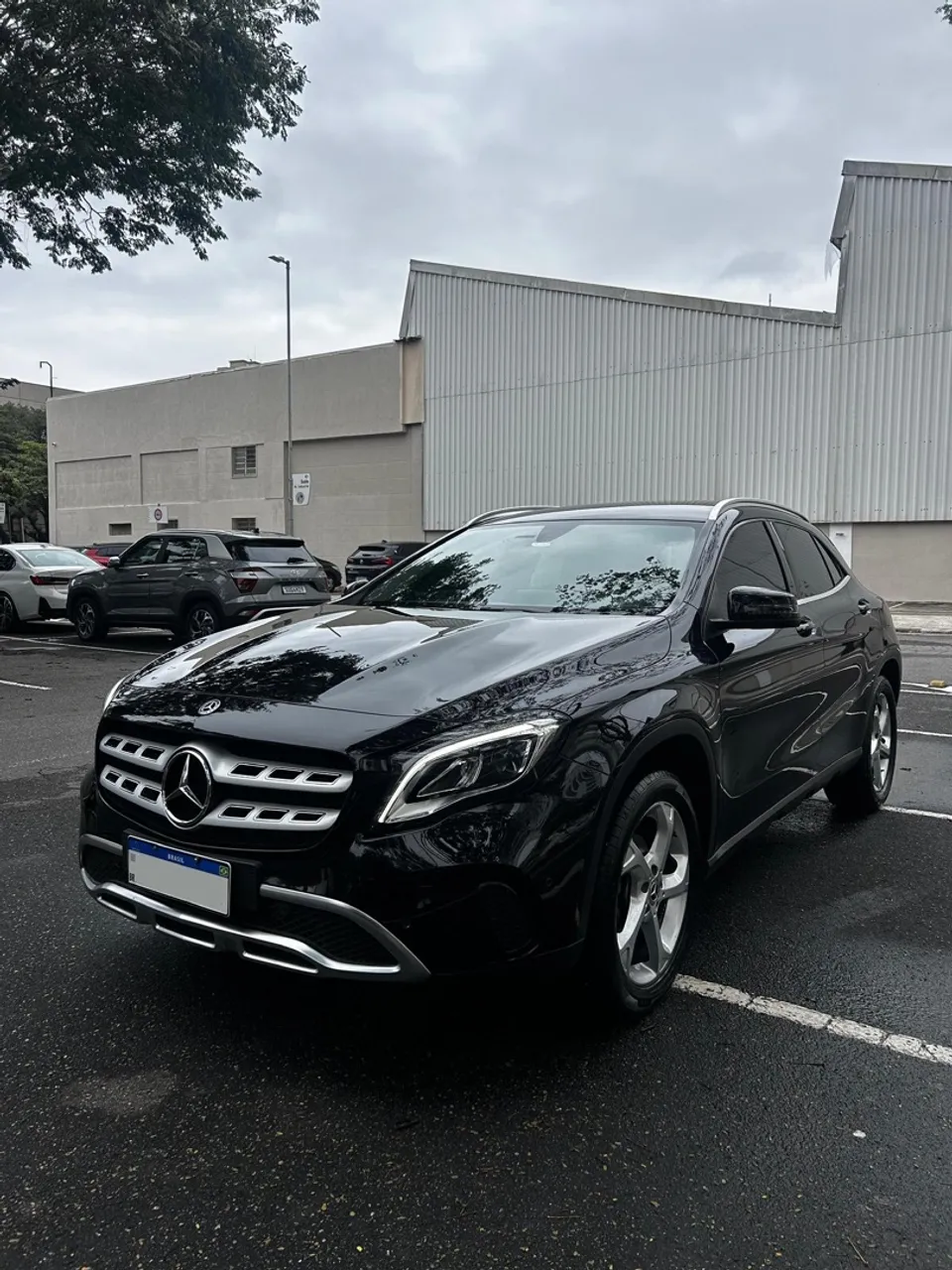 MERCEDES-BENZ GLA-200 2018 Usados e Novos
