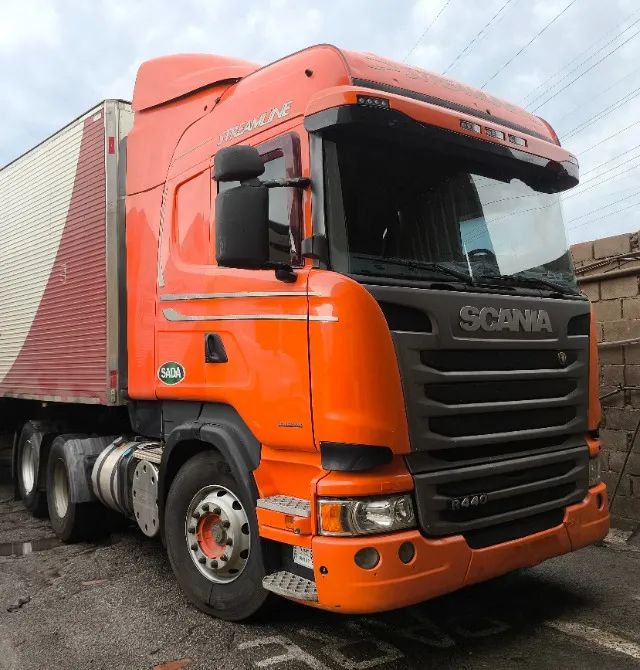 SCANIA HIGHLINE STREAMLINE R440 6X2 2015/15 - Caminhões - Vila Verde ...