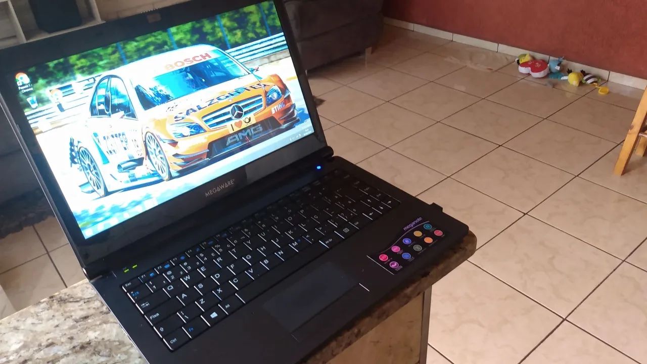 "meganote" no Brasil