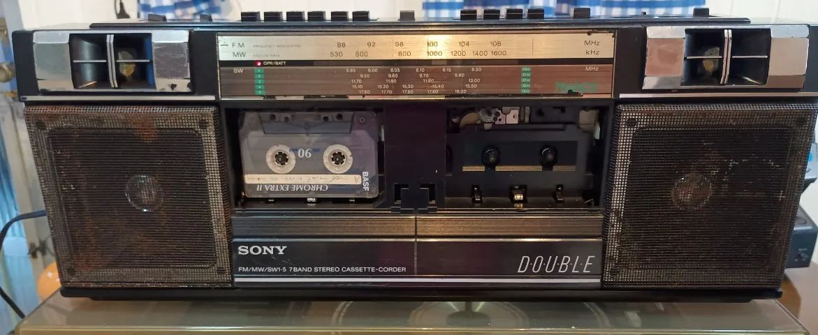 ANTIGO RÁDIO SONY CFS- 1148S GRAVADOR DOUBLE DECK LEIA A DESCRIÇÃO ...