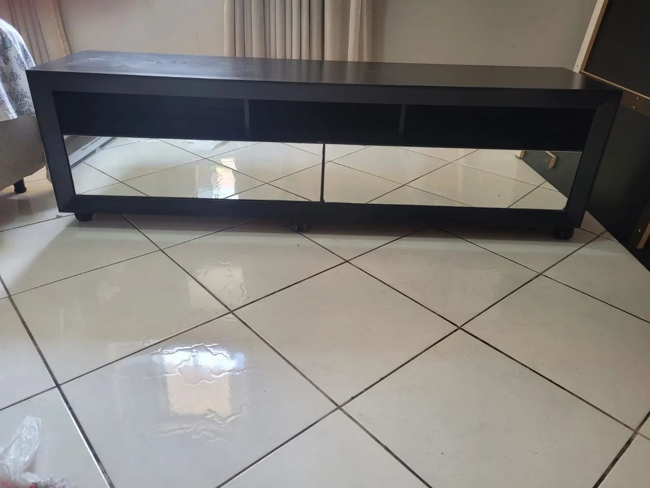 Rack espelhado + painel parede tv mdf - Racks e Painéis - Jardim Tarobá ...