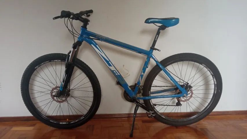 "bicicleta azul" no Brasil
