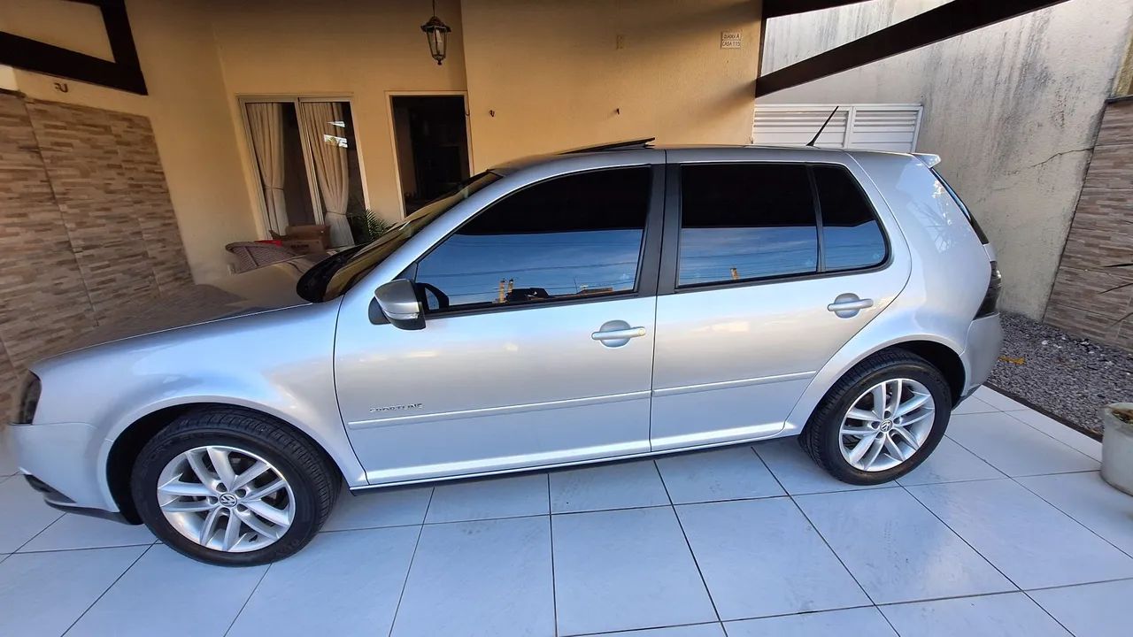 VOLKSWAGEN GOLF 2011 Usados e Novos