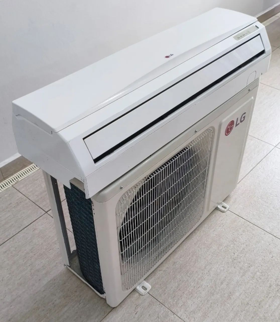 Ar Condicionado LG 12000 BTUs, só Frio, 220V - Ar-condicionados - Praia ...