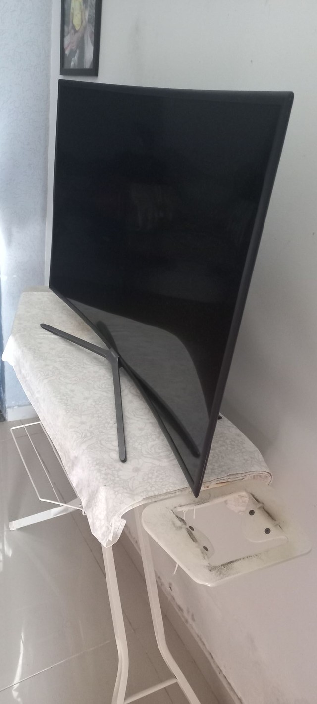 Tv samsung 49 polegadas curva | +14 anúncios na OLX Brasil