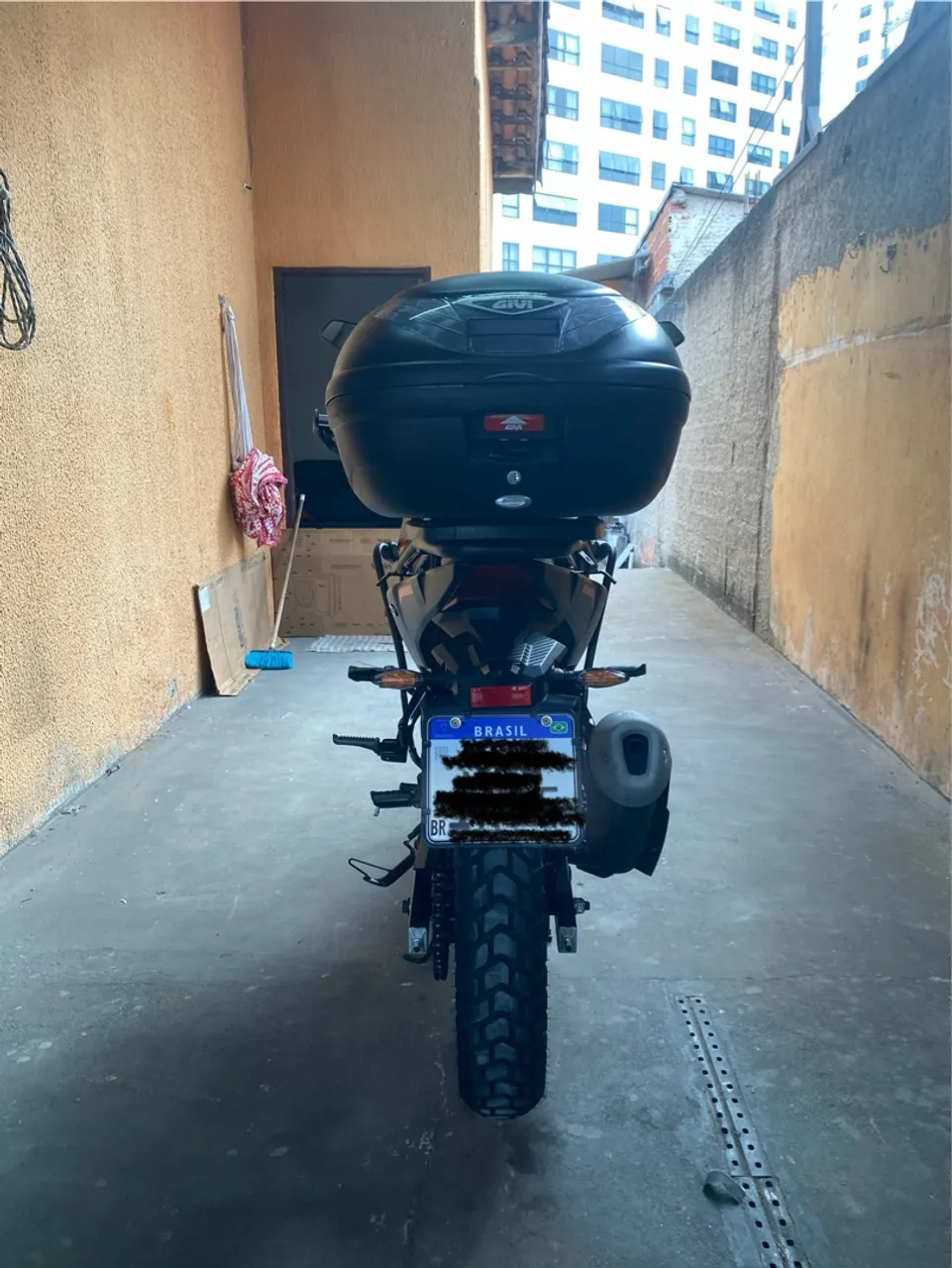 Motos DAFRA NH 300 no Brasil