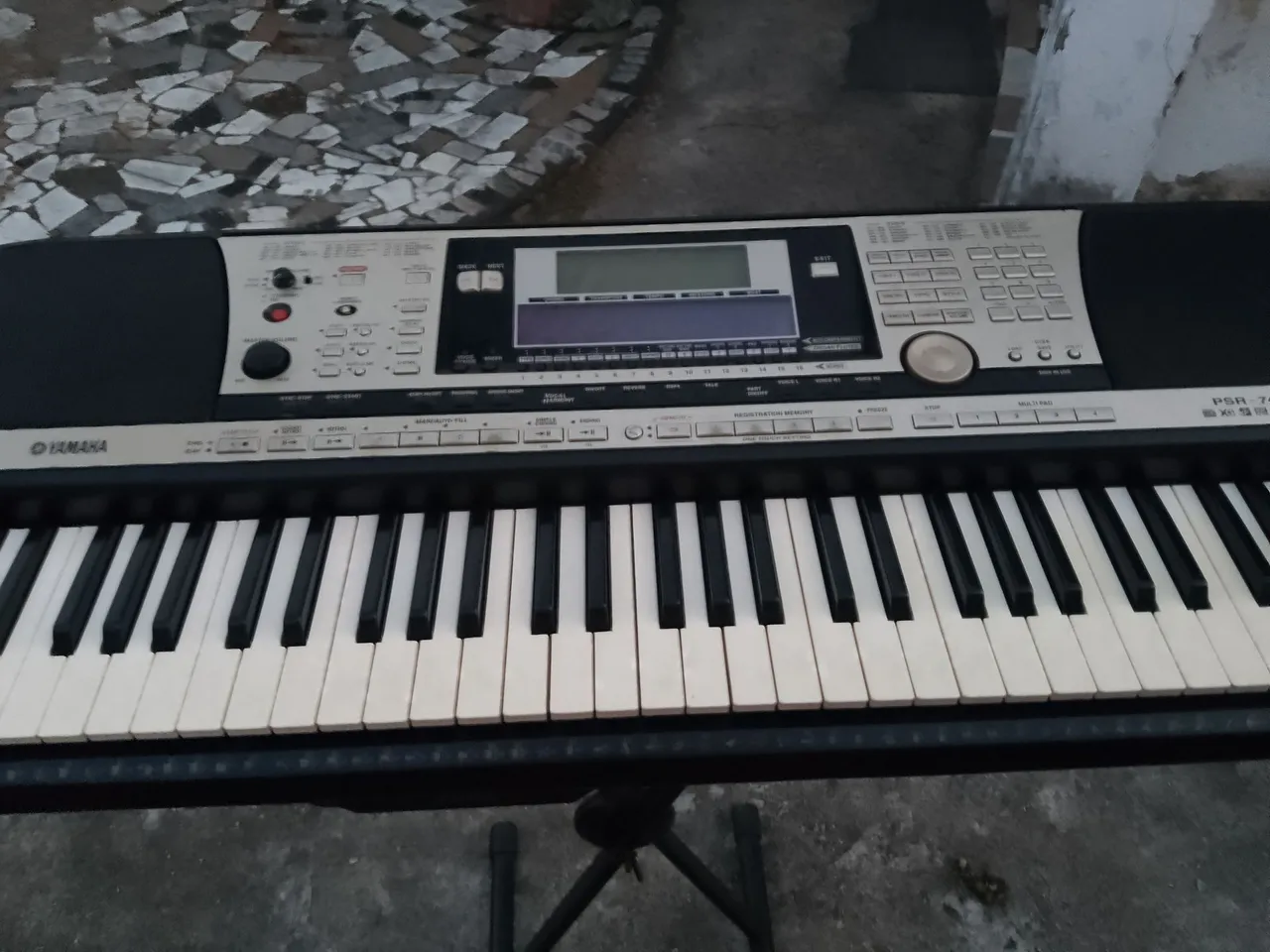 "yamaha psr s550b" - Instrumentos musicais no Brasil
