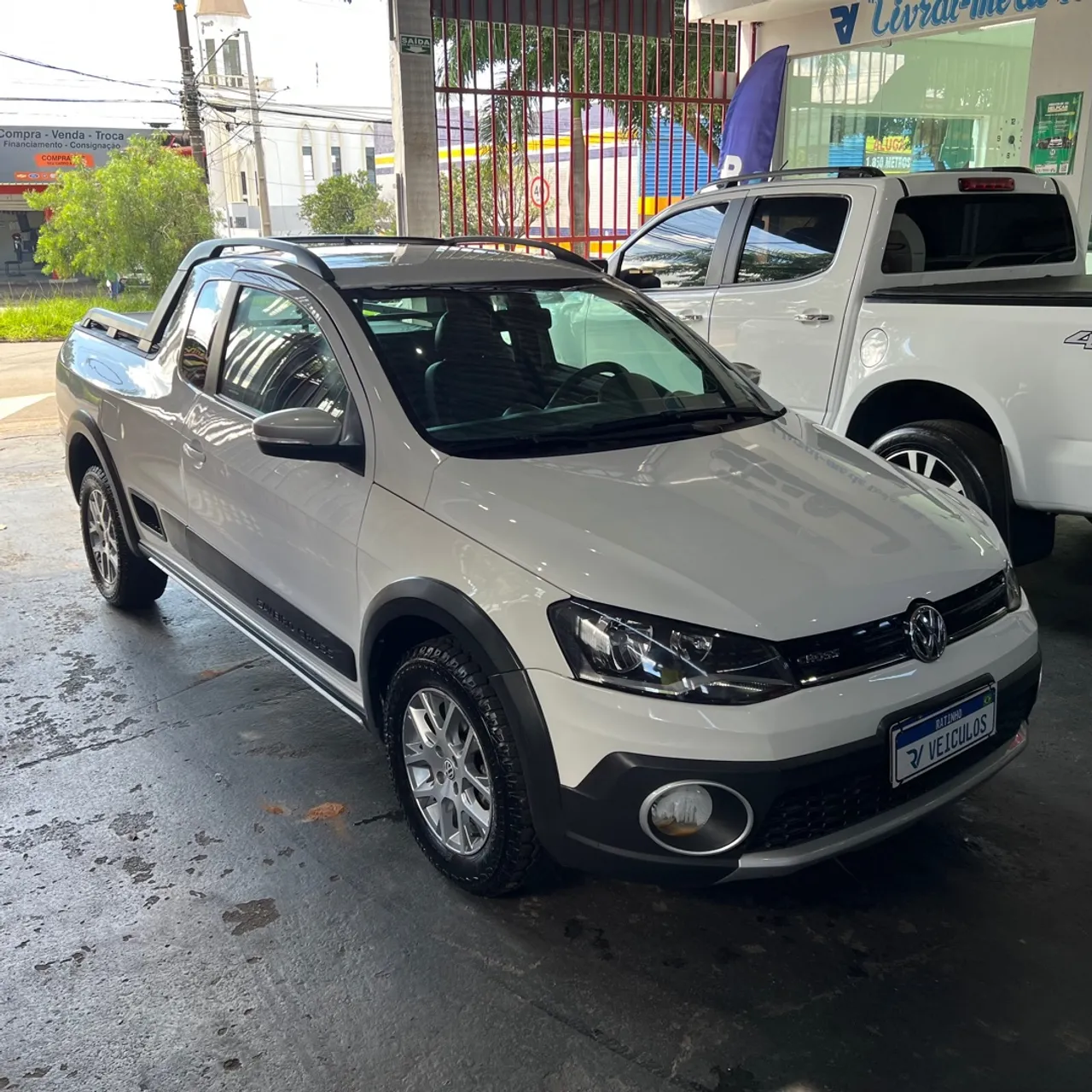 "vw saveiro cross" - Carros Usados e Novos à venda