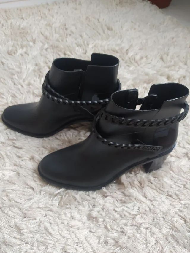 "bota colcci 37" no Brasil