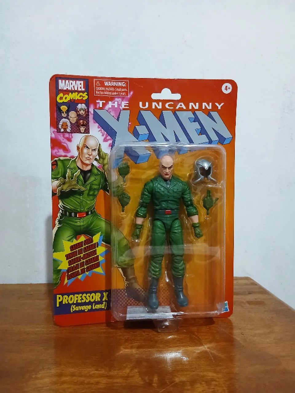 Professor X Charles Xavier Savage Land Marvel Legends - Hobbies e ...