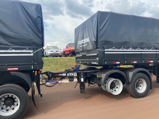 Rodotrem graneleiro Facchini 25 mts com Dolly Produto novo 23/23 ...