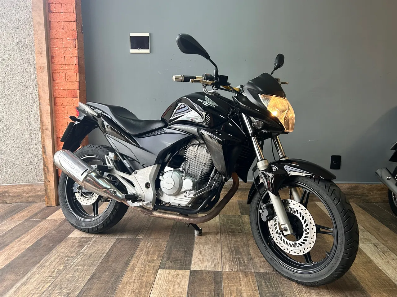 Motos Honda CB 2014 no Brasil