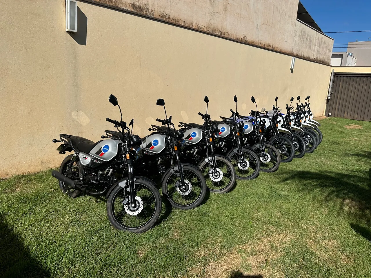 Motos SHINERAY WORKER no Brasil