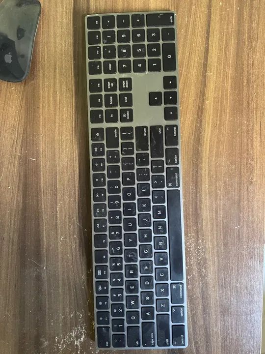 Teclado Apple Magic Keyboard - usado - Periféricos e Acessórios de ...