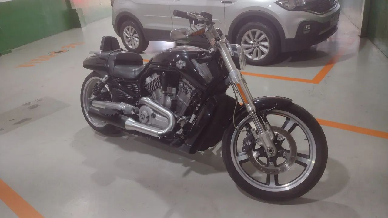 HARLEY-DAVIDSON V-ROD 1250CC MUSCLE VRSCF 2013 - 1340799726 | OLX