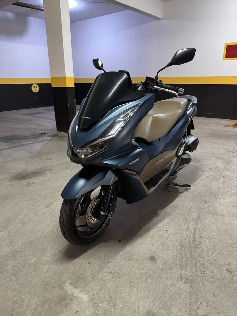 Motos HONDA PCX 2023 no Brasil