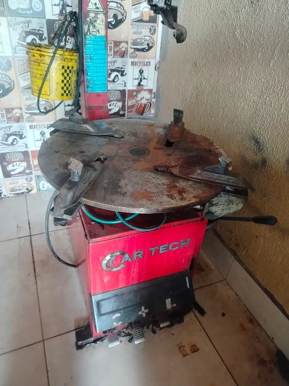 Vendo máquina de desmontar pneu e compressor 10 pes - Máquinas pesadas ...