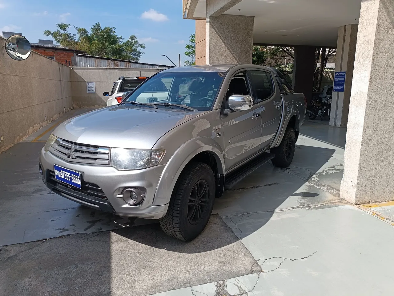 Mitsubishi L200 2016 Usados e Novos