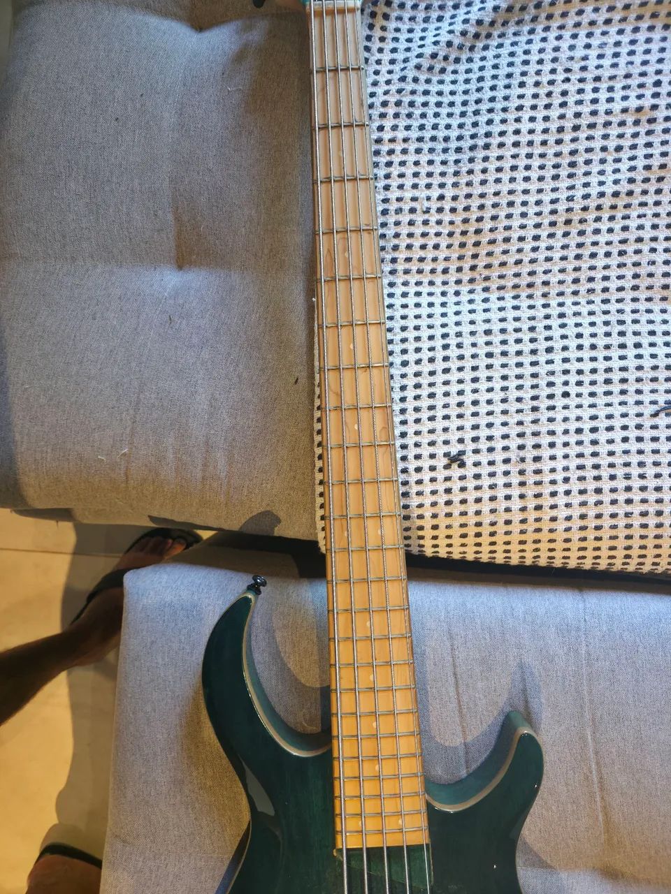 Baixo 5 Cordas Sire Marcus Miller M2 2nd geração - Instrumentos ...