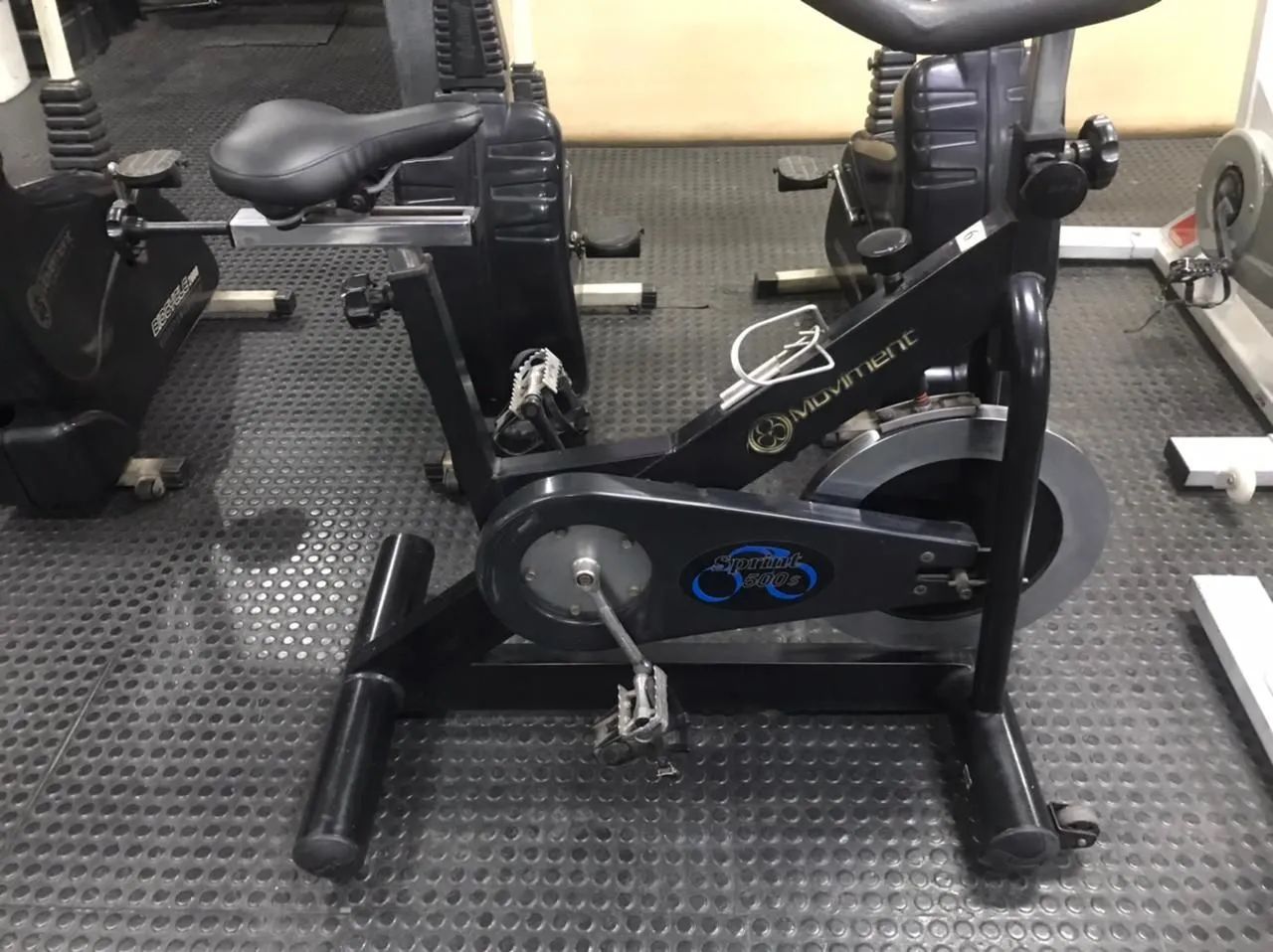 "bike spinning movement" no Brasil