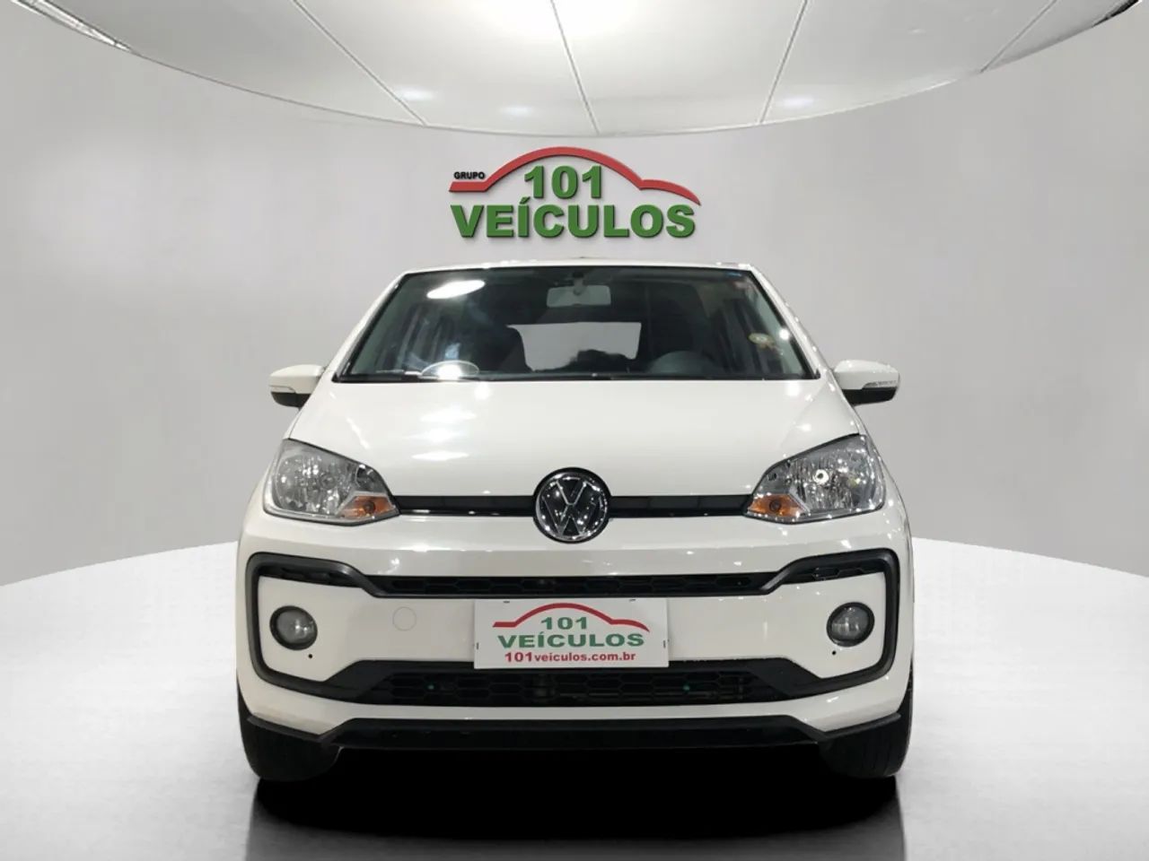 VOLKSWAGEN UP! 2019 Usados e Novos