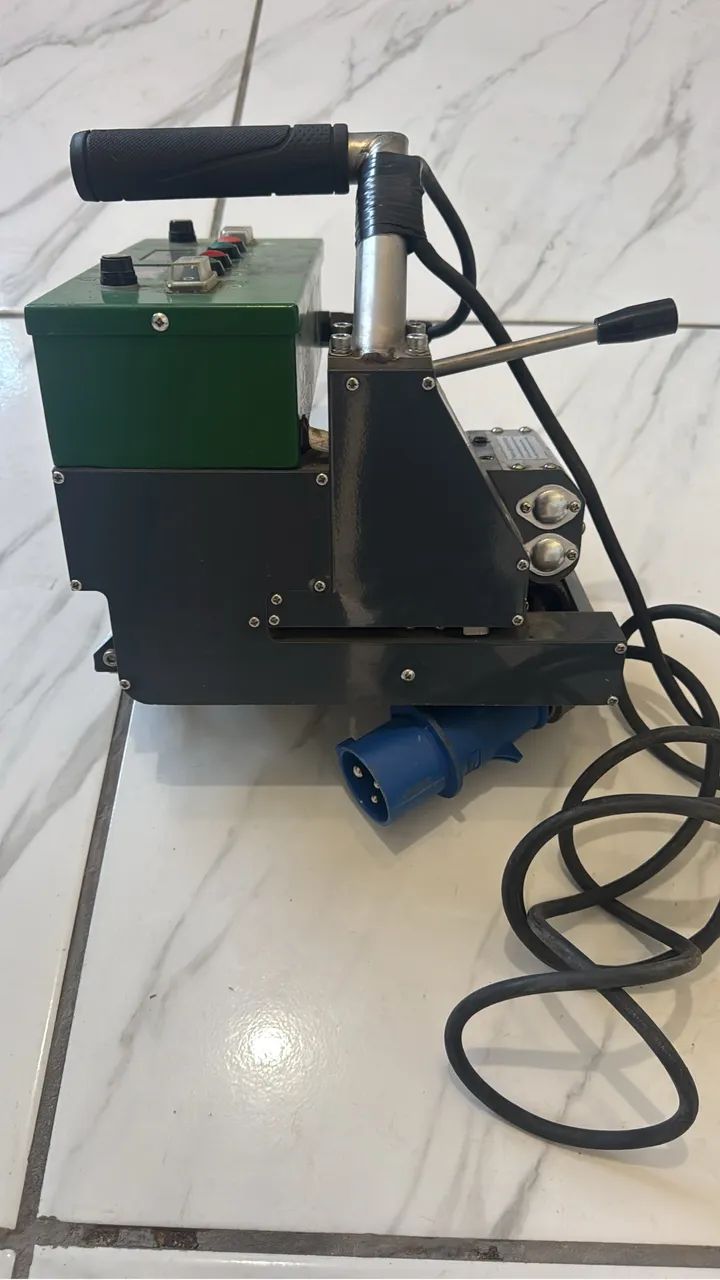 Máquina de solda geomembrana termo fusão - Outros itens para agro e ...