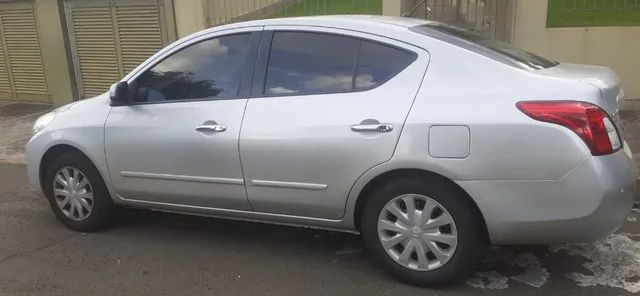 NISSAN VERSA 2014 Usados e Novos no PR